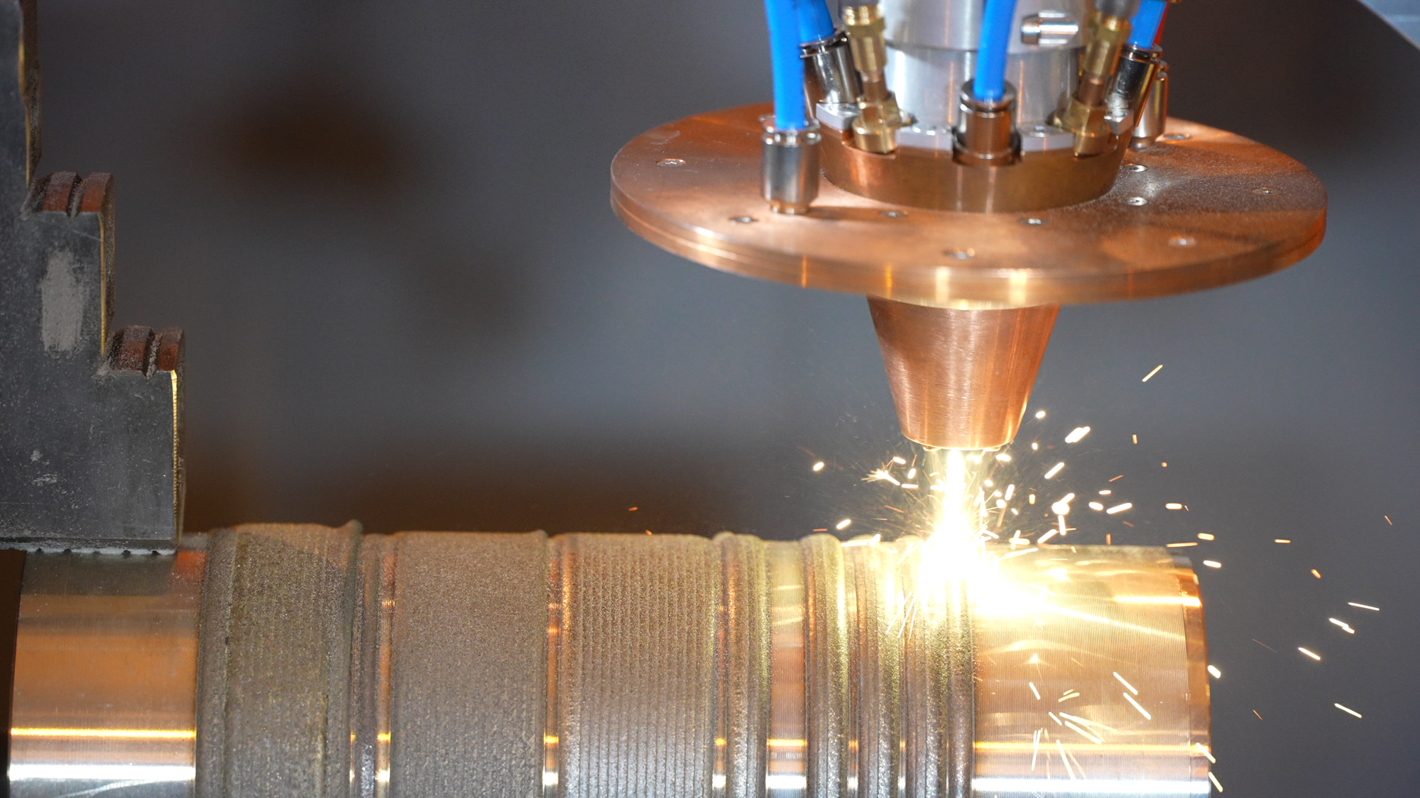 FL-CPM — Система лазерной наплавки, сварки и закалки